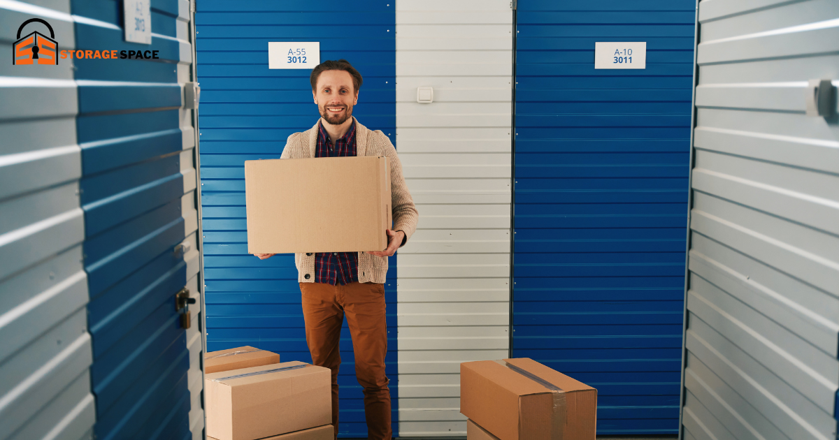 Moving to a Smaller Apartment in Dubai? Here’s How Personal Storage Can ...