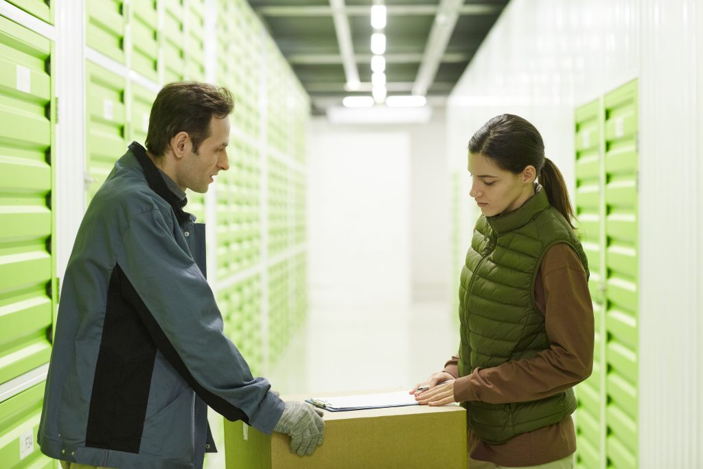 Personal Storage in Dubai - Dubai's Storage Company: Storage Space